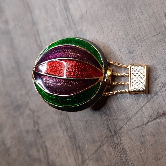 Jewelry | Balloon Brooch | Poshmark